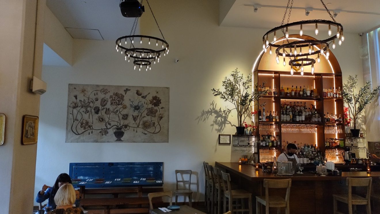 REVIEW ISTANBUL RESTAURANT HONOLULU